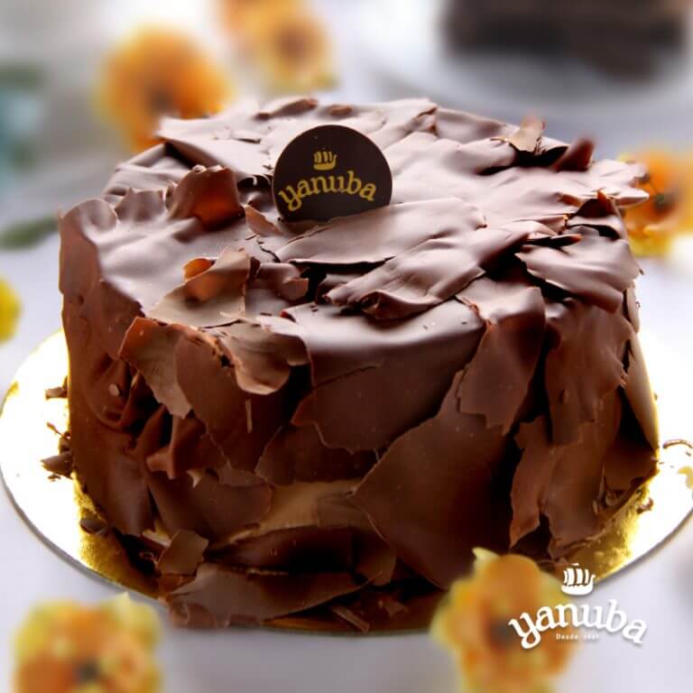 Torta de Arequipe, Chocolate y Nueces - Pastelería Yanuba