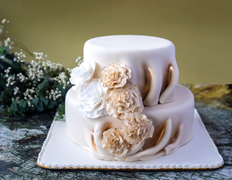 Ponqué vainilla – Relleno de futos rojos Richs - Pastelería Yanuba